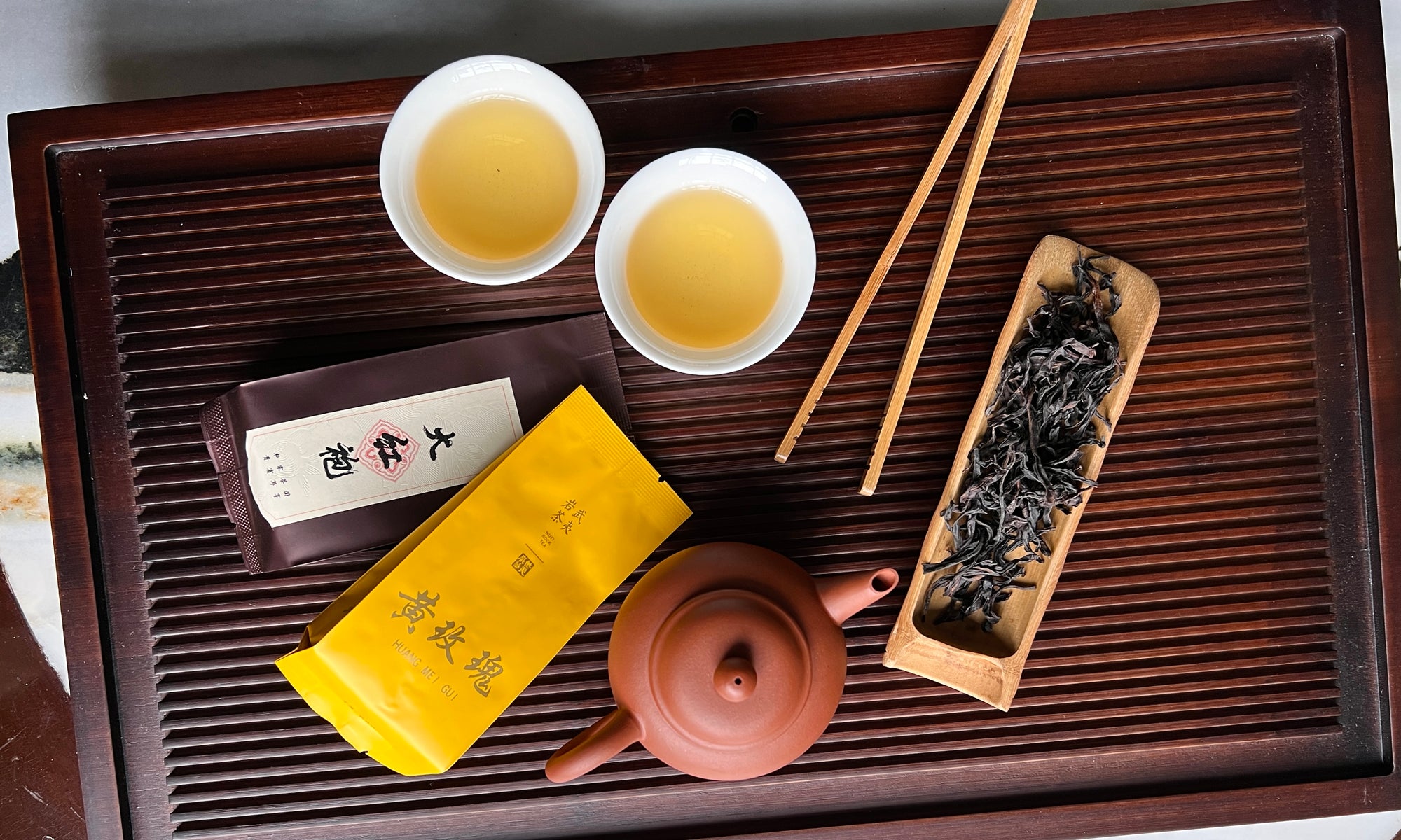 Oolong Tea 烏龍及巖茶